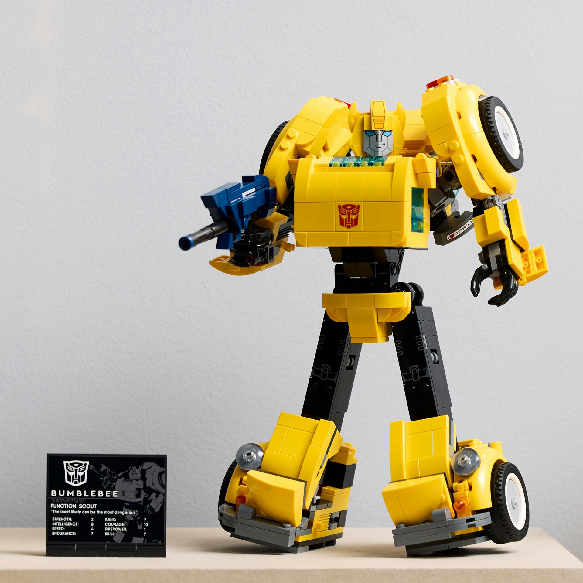 LEGO® Icons Transformers Bumblebee Seti 10338